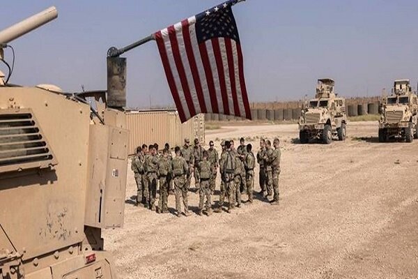 The US base in Syria is under heavy attack by missiles and drones ...